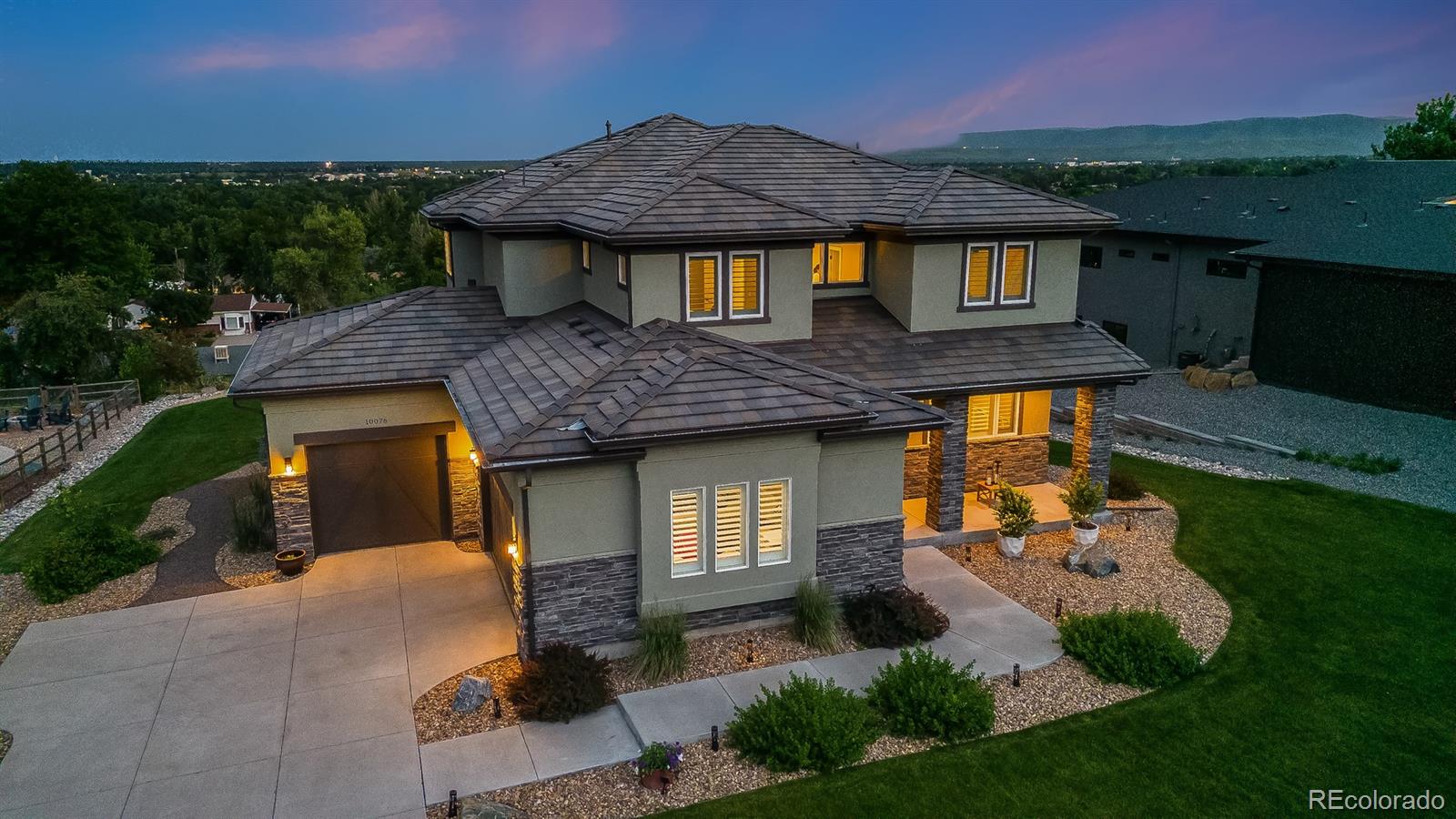 Invite to Open House